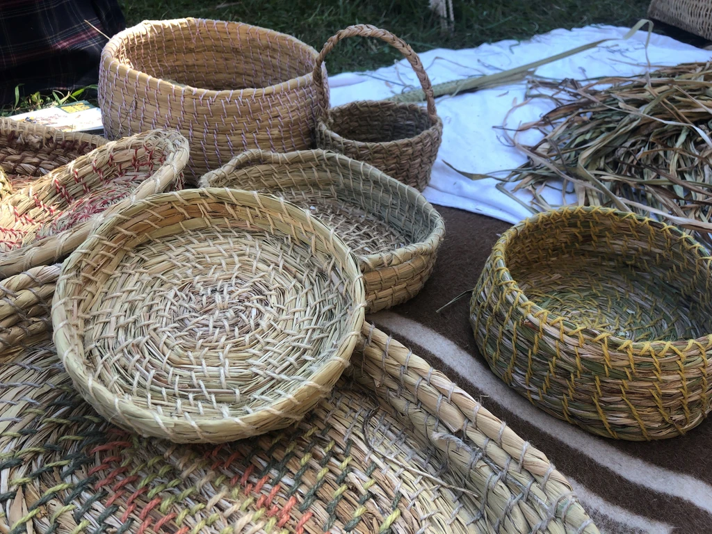 Kurs: Körbe aus Gras flechten | MAMUZ