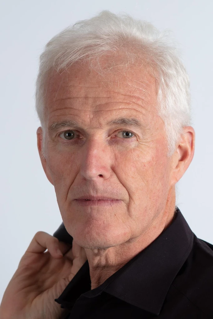 Gerhard Karzel | Bühne Baden