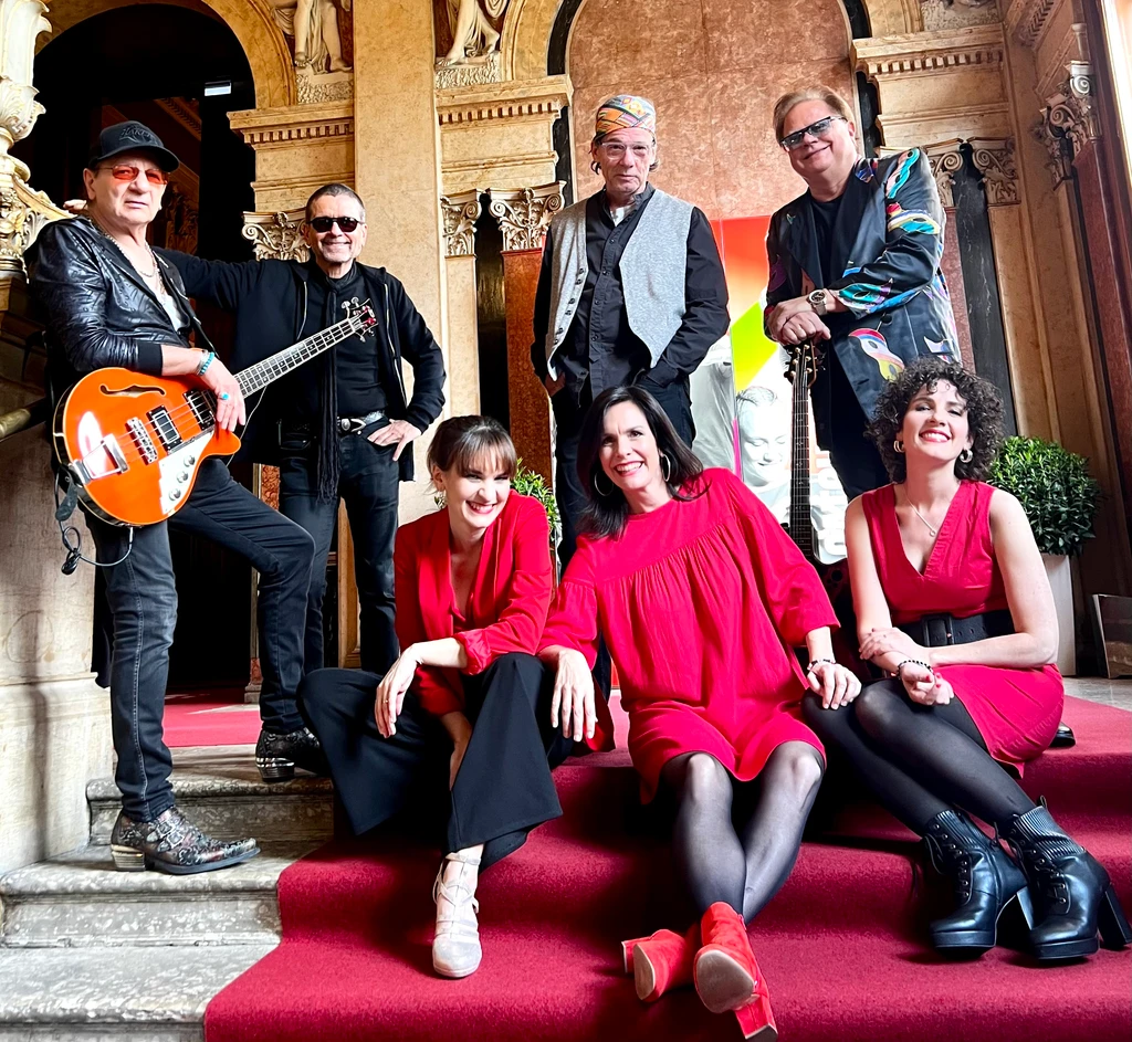 ABGESAGT: Schick Sisters & Opus Band | Theater Wiener Neustadt