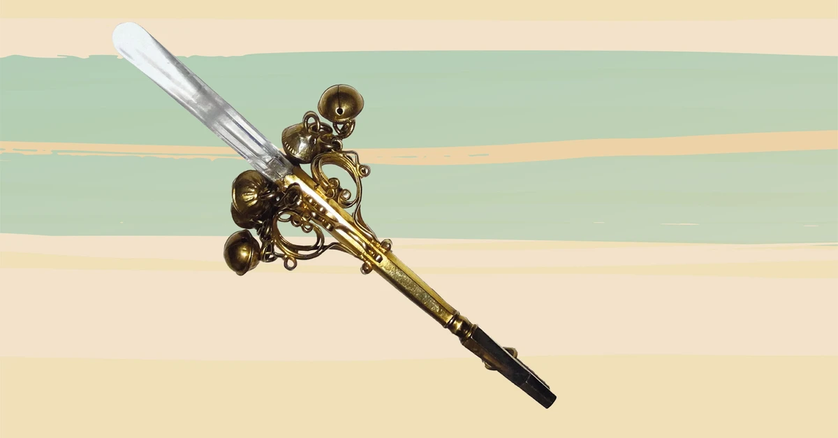 Eine Rassel aus gutem Hause | Schallaburg